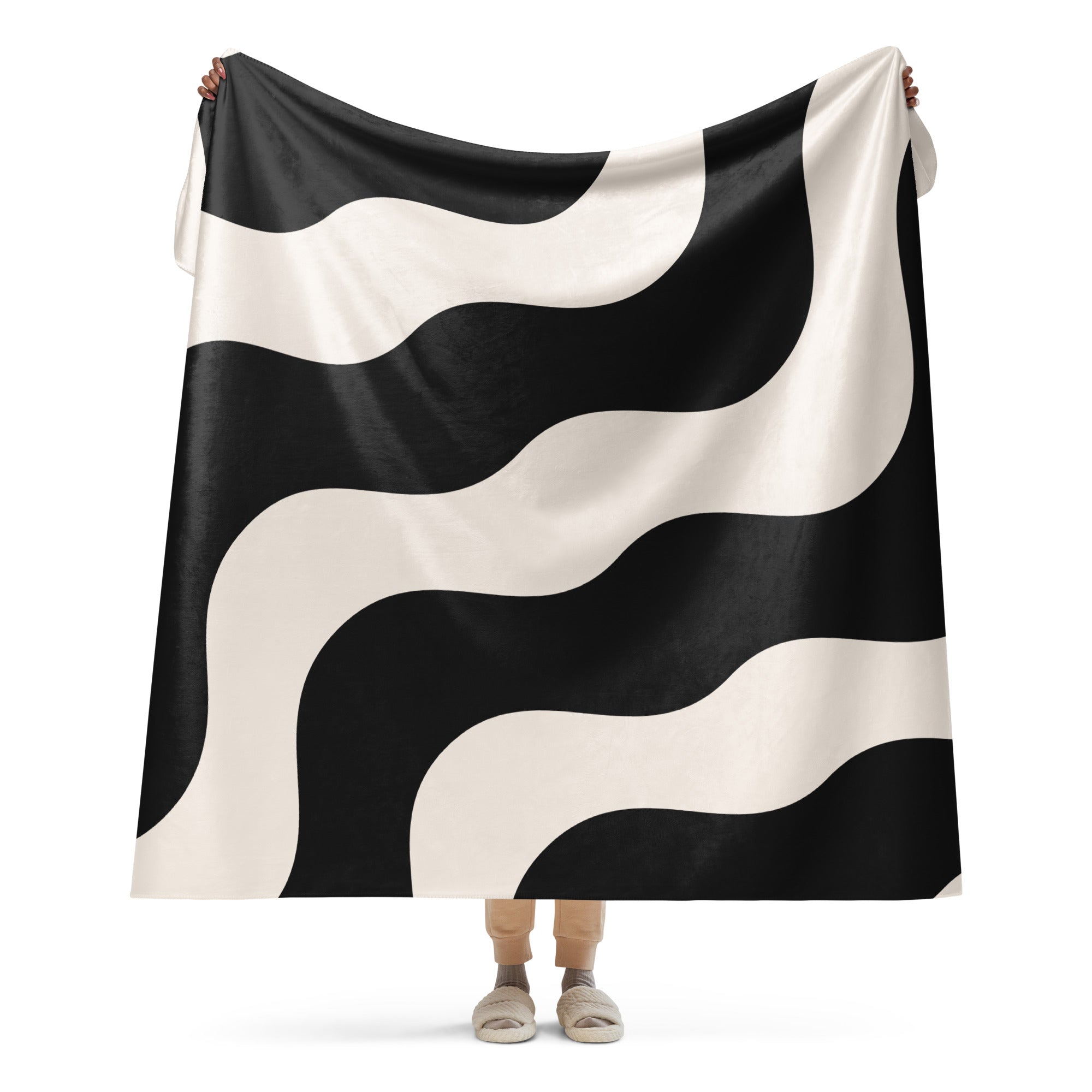 B&W WAVE SHERPA BLANKET – SCAMP+TRAMP